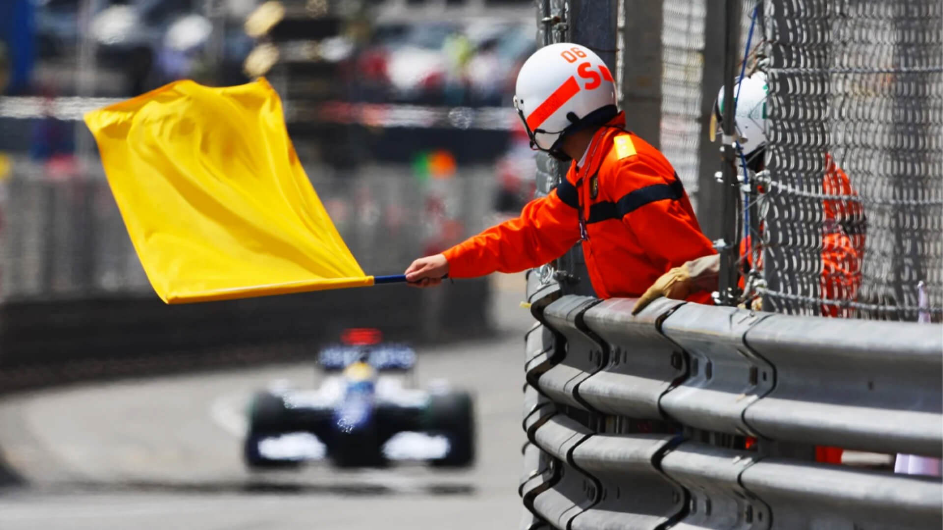 The Meaning of Every Formula 1 Flag | WDA Automotive Marketing